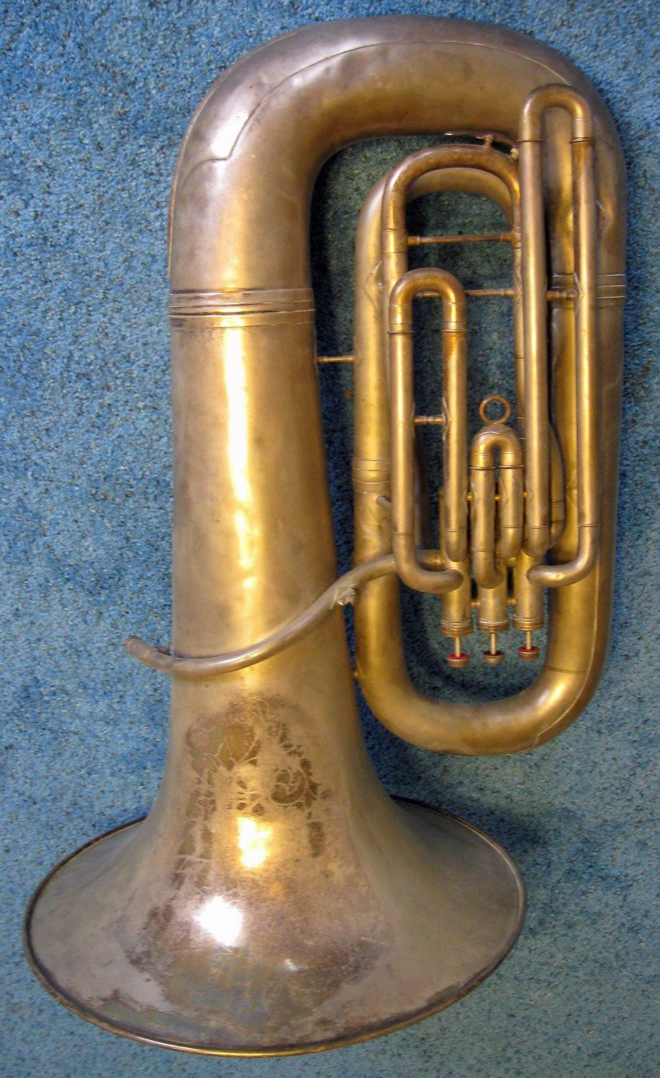 Bien conserver ses instruments de musique – Histoire et Archives ...